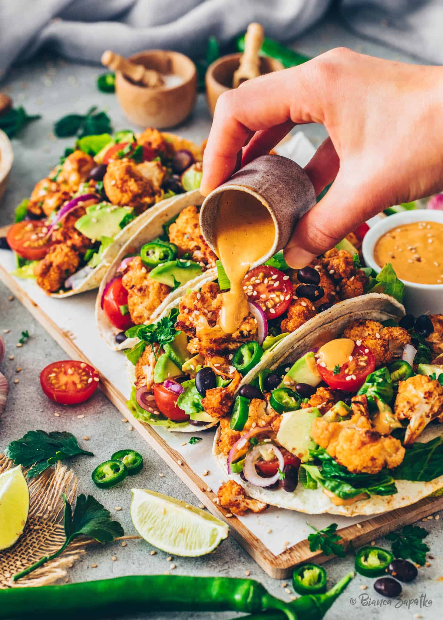 The Best Tahini Sauce - Easy Vegan Dressing - Bianca Zapatka | Recipes