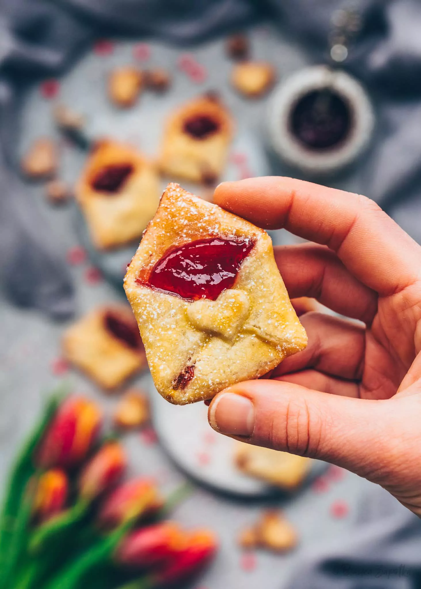 Love Letter Cookies with Jam for Valentine‘s Day - Bianca Zapatka | Recipes